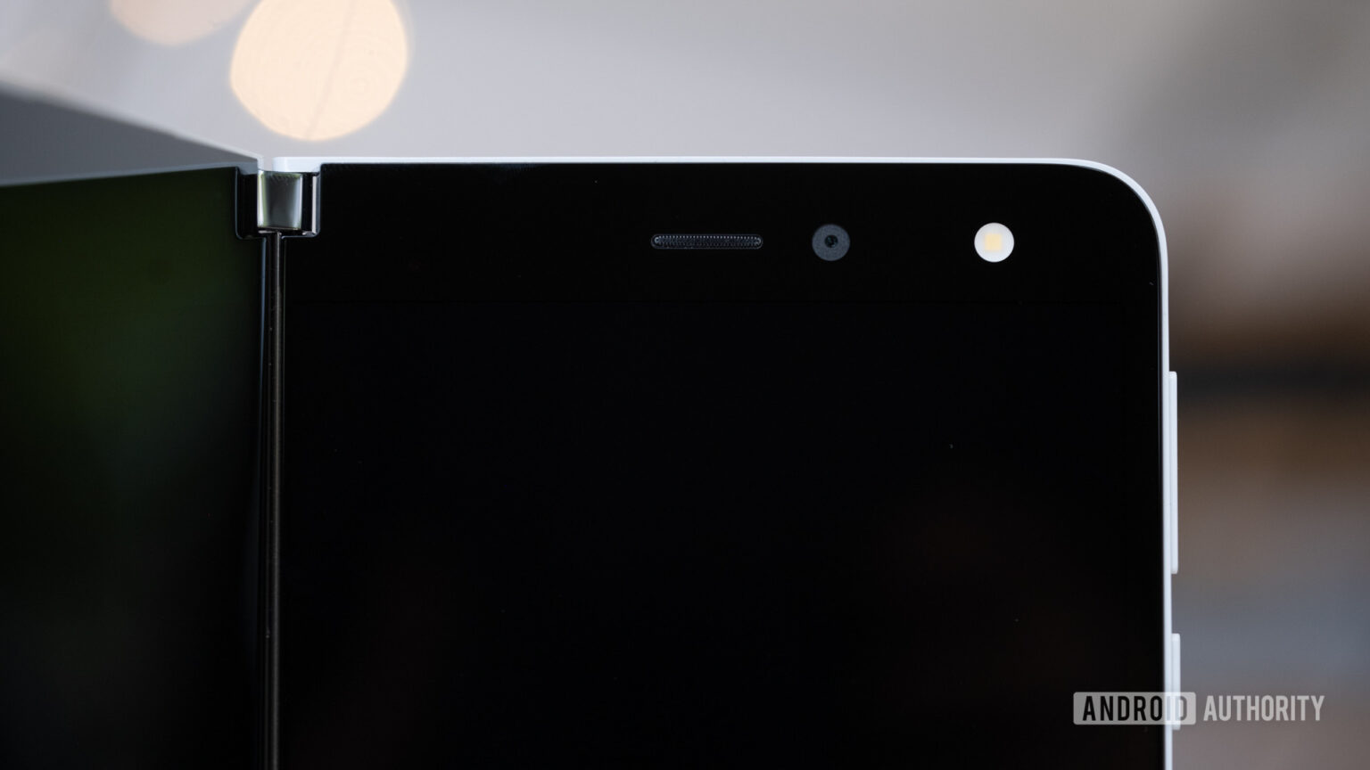 Microsoft Surface Duo unboxing: What do you get for $1,400?