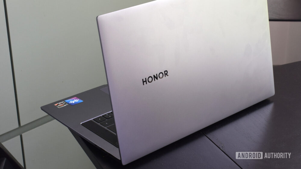 HONOR MagicBook Pro review: Mac-inspired, wallet friendly