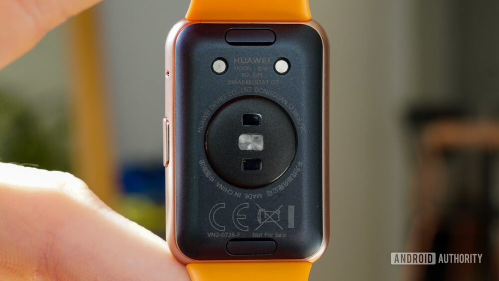 HUAWEI Watch Fit review: The skinny Apple Watch