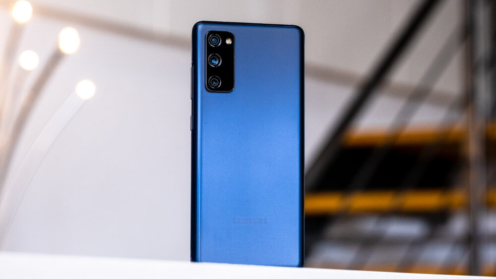 Samsung Galaxy S20 FE review second opinion: Almost a OnePlus killer