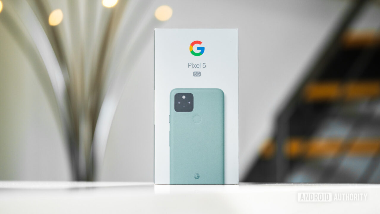 Google Pixel 5 unboxing and hands-on: The premium Pixel for 2020 ...