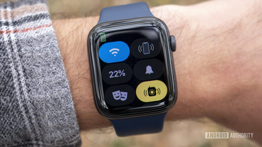 How long does the Apple Watch battery last? - Android Authority