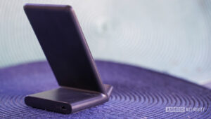 Anker PowerWave Stand review: A good stay-at-home option