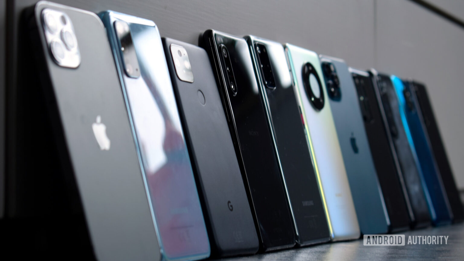 Kyocera changes consumer smartphone strategy (Updated)