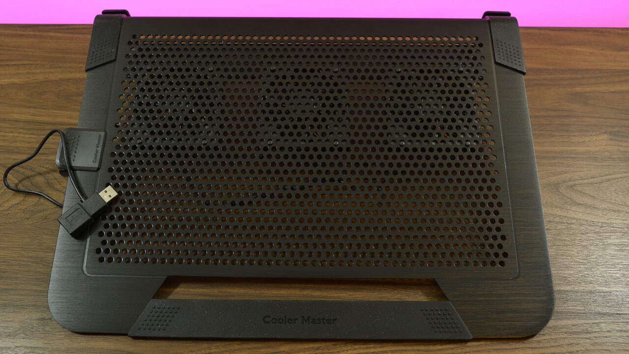 Cooler Master NotePal U3 Plus review - Android Authority