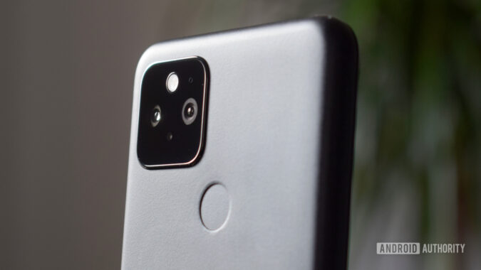 Google Pixel 5 review second opinion: Battle of the bargains