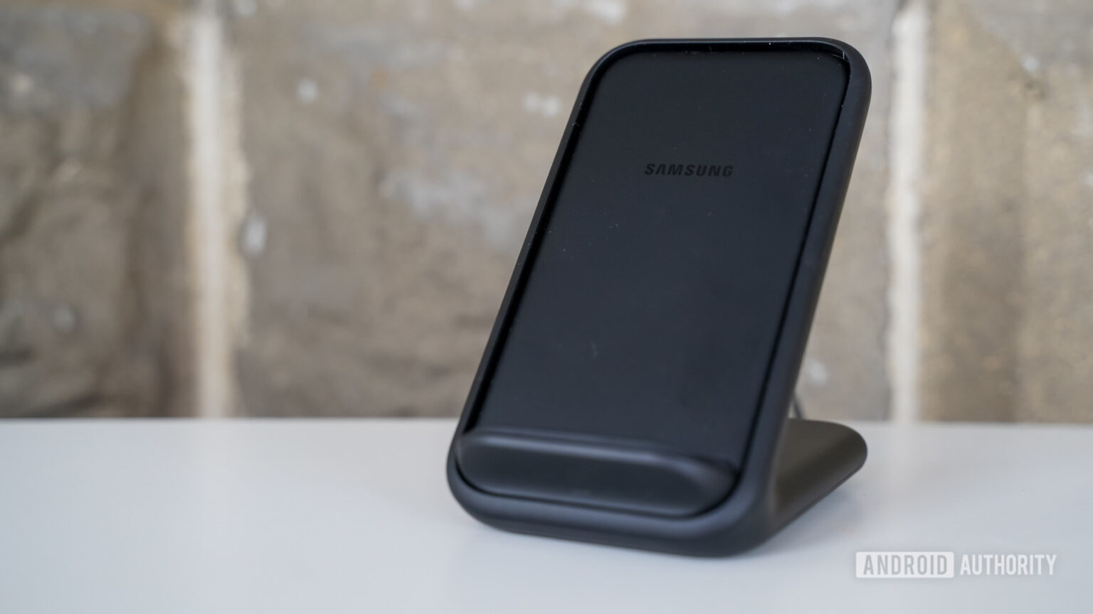 Samsung Wireless Charger Stand review: A good home office option