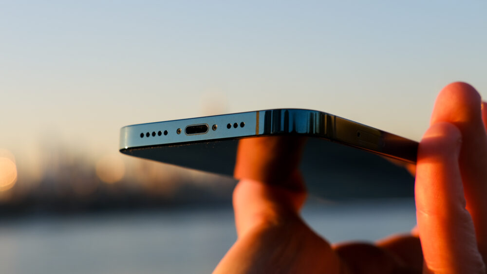 Apple iPhone 12 Pro review: All the right angles - Android Authority