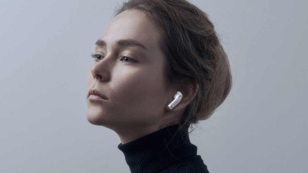 These wireless earbuds double as hearing aids - Android Authority