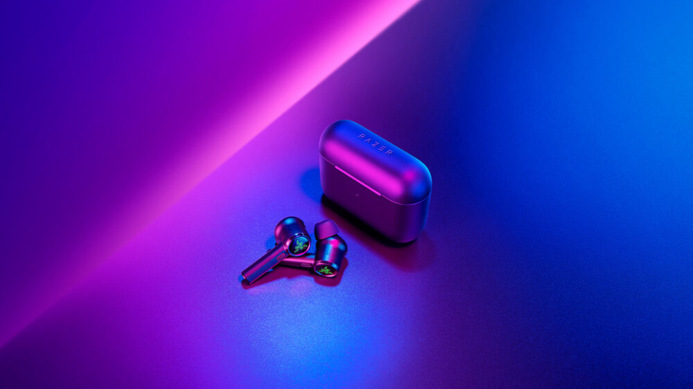 Razer's new true wireless earbuds let you game in silence