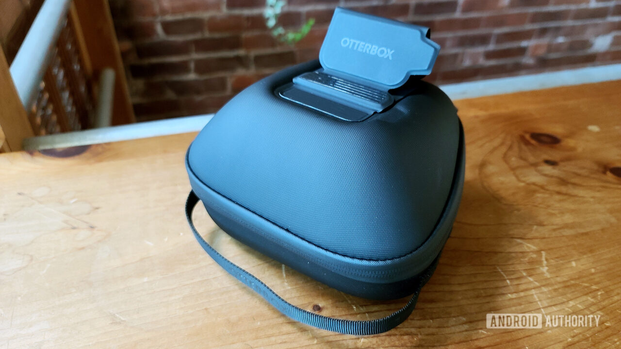 New OtterBox Gaming line includes Xbox controller phone clips