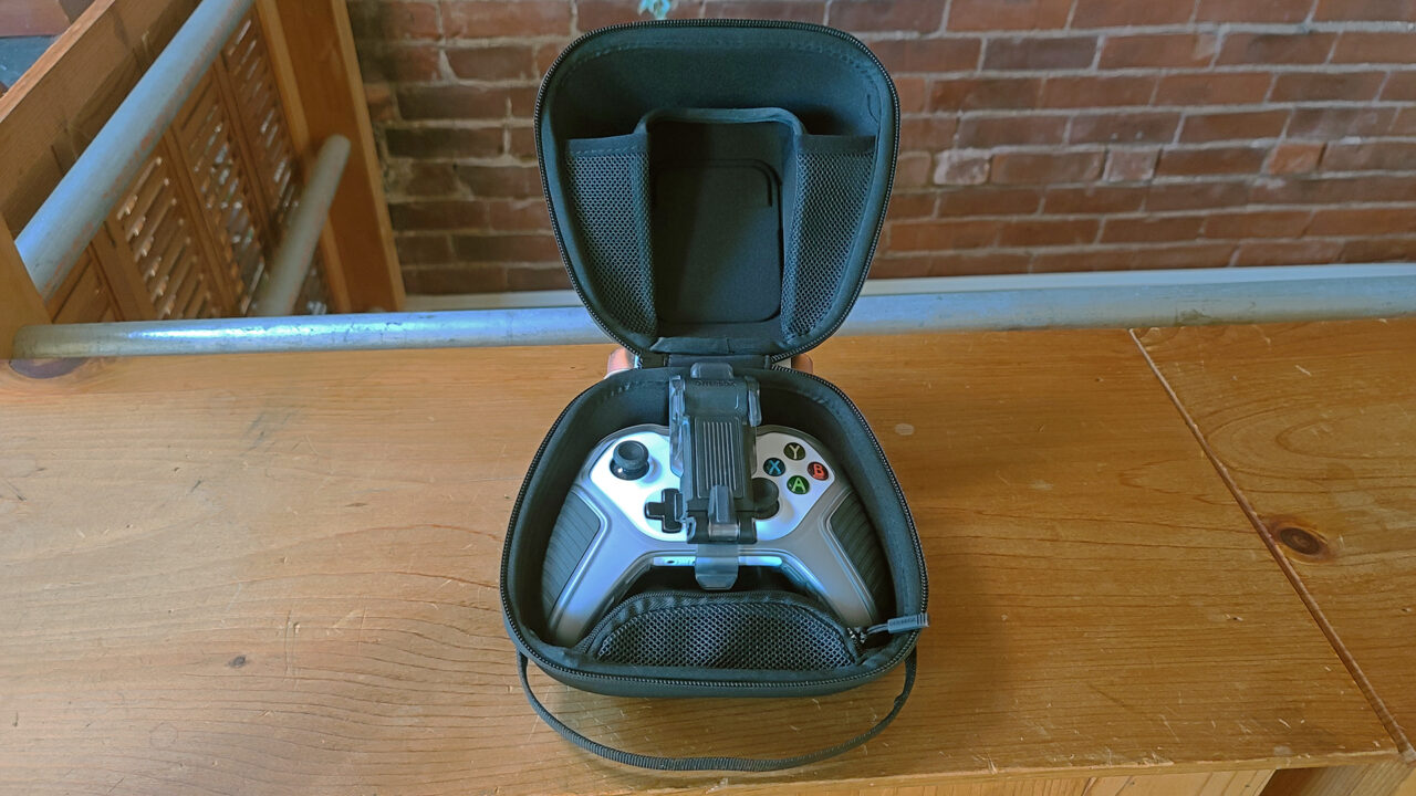 New OtterBox Gaming line includes Xbox controller phone clips