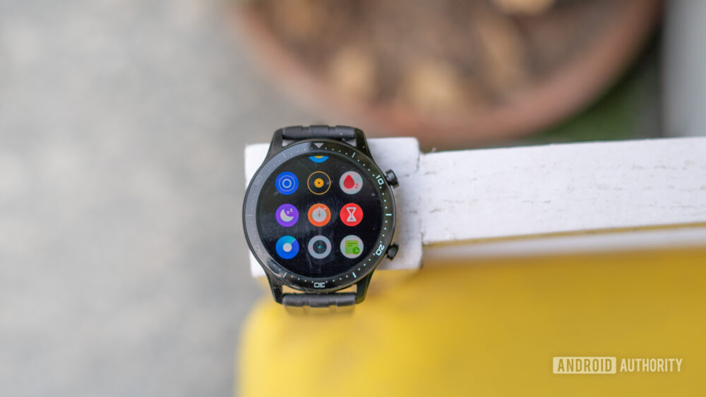 realme Watch S Pro Review: A smarter fitness tracker