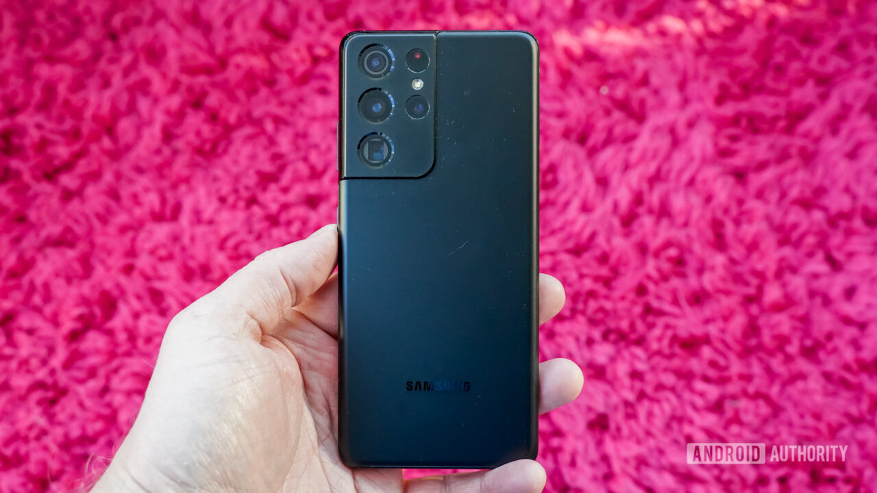 Poll: What's your favorite material for the back of a smartphone?