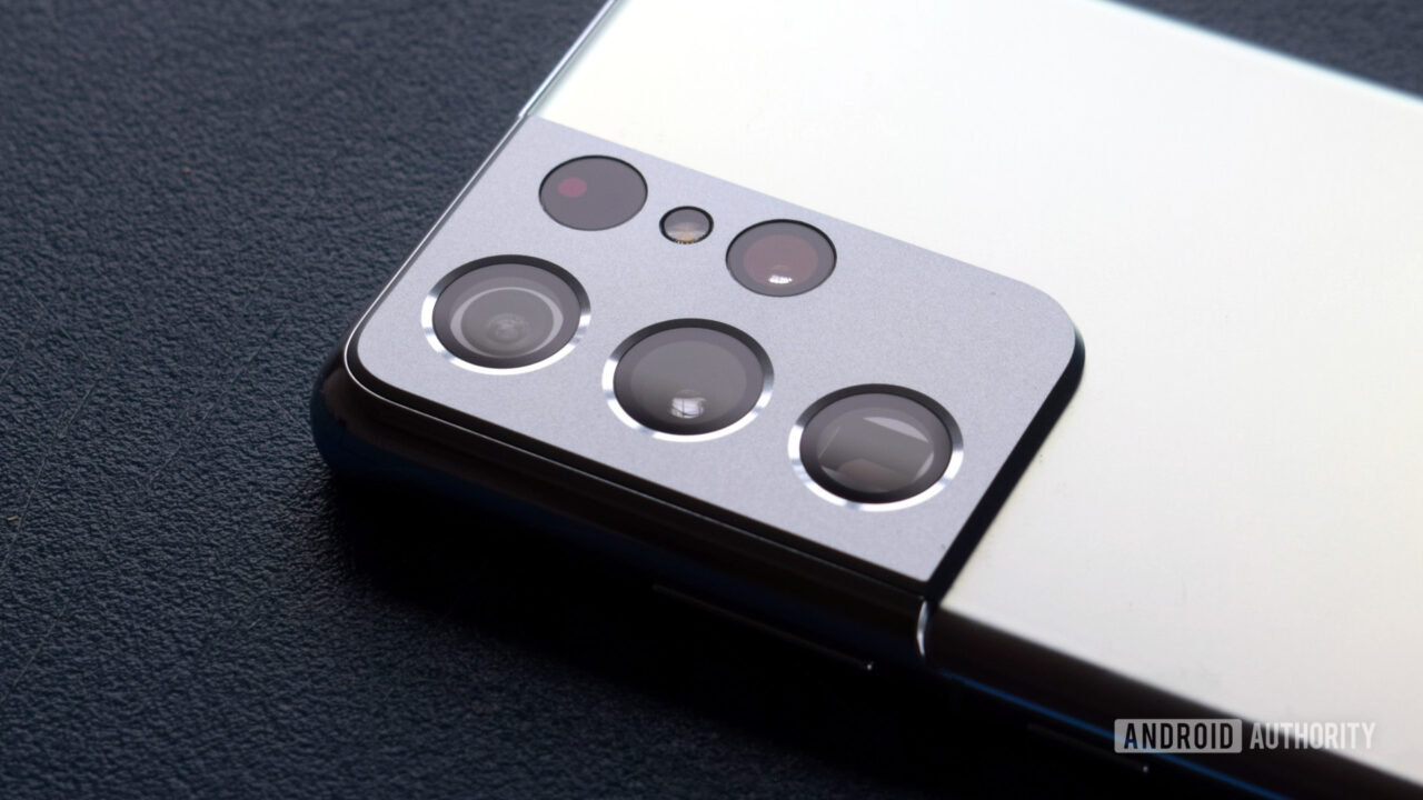 Camera zoom explained: How optical, digital, and hybrid zoom work