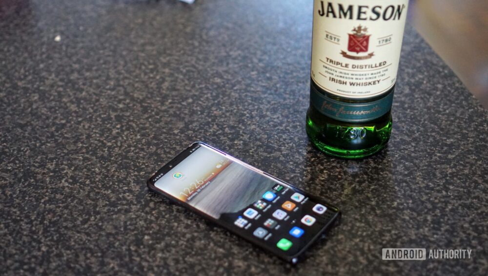 This smartphone mode could save you from drunk-texting your ex
