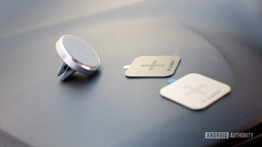 Logitech Plus Trip review: Tiny, efficient, and affordable car phone mount