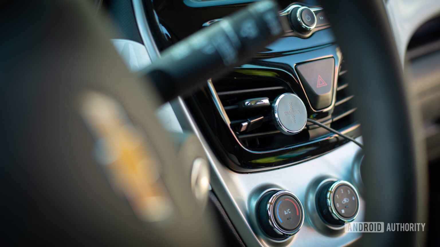 Logitech Plus Trip review: Tiny, efficient, and affordable car phone mount