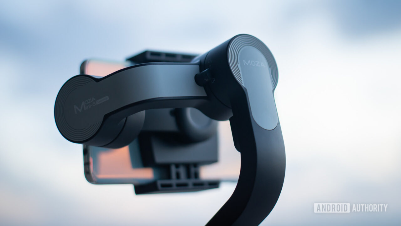 Moza Mini S Essential review: Great balance between price and features