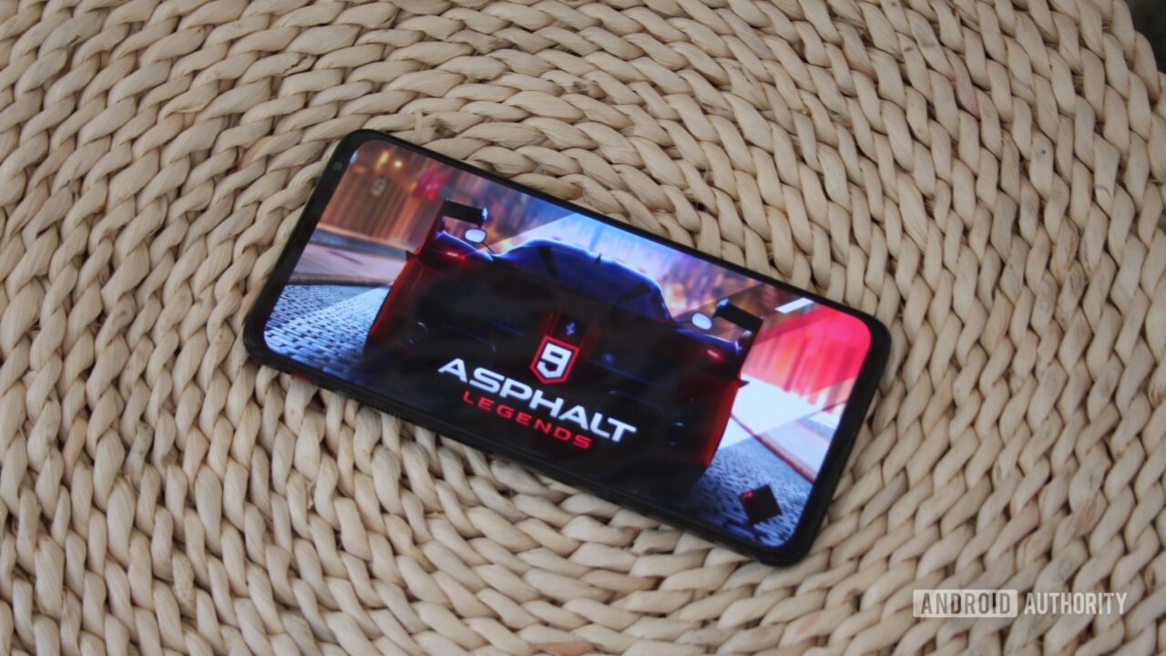 REDMAGIC 6 review: Great gaming hardware with challenging software