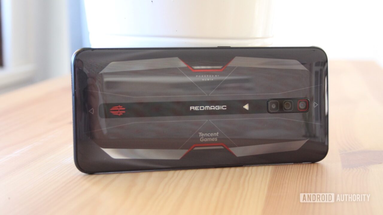 REDMAGIC 6 review: Great gaming hardware with challenging software