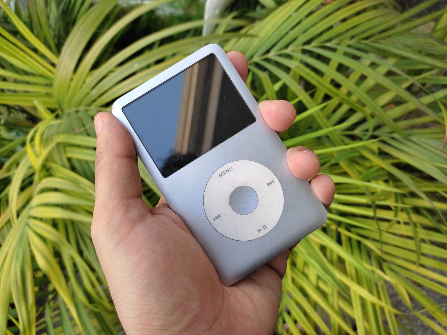 Redmi Note 10 review: The everyday workhorse - Android Authority