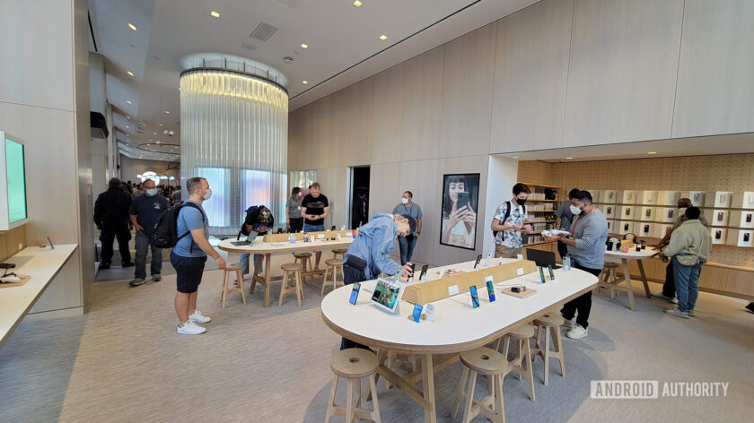 Google Store photo tour: Inside the search giant's New York retail home