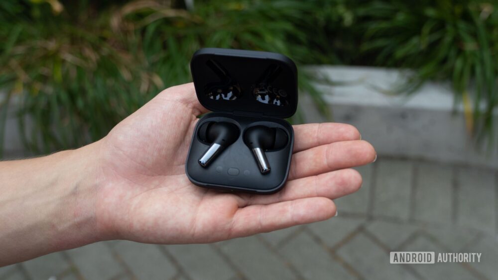 OnePlus Buds Z review: The best bang-for-your buck OnePlus Buds