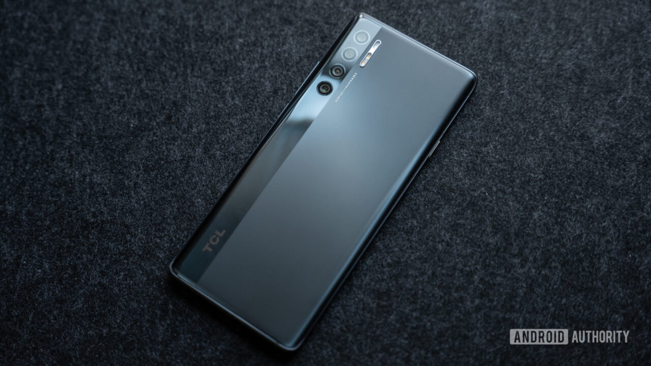 TCL 20 Pro review: Disappointing budget phone with skin-deep appeal