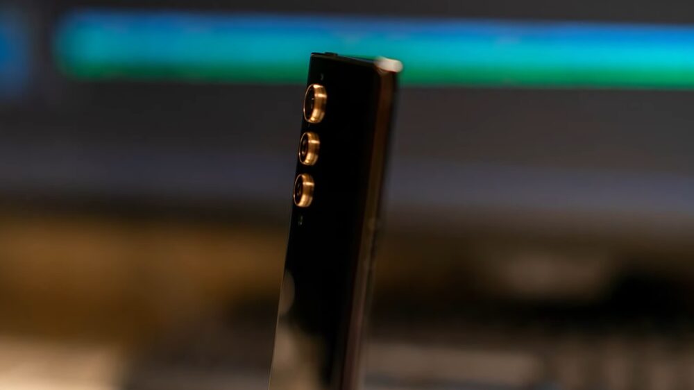 LG Velvet 2 Pro gets the full unboxing video treatment - Android Authority