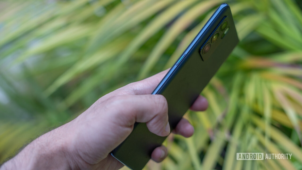 OPPO Reno 6 Pro review: A fashionable side-grade