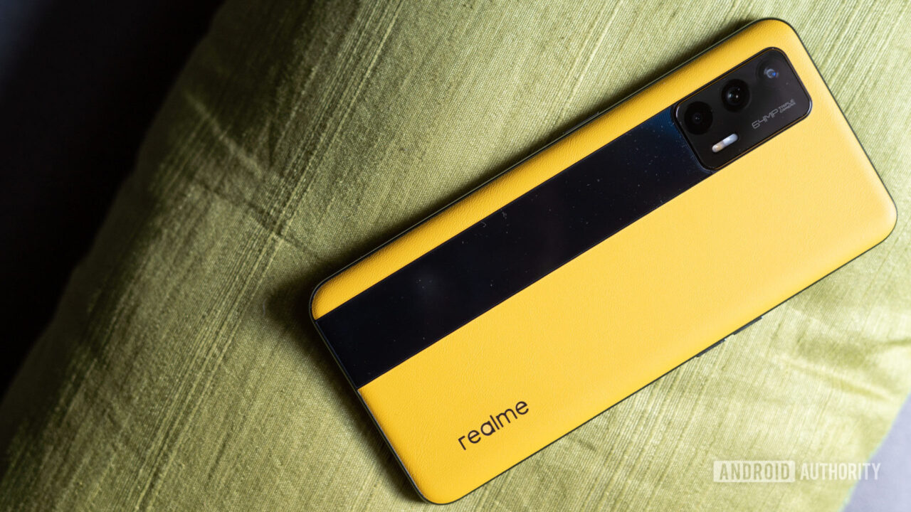 realme GT review: Leading design, specs to match - Android Authority