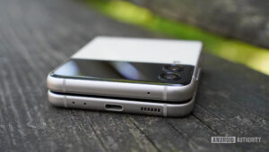 Samsung Galaxy Z Flip 3 review: Worth taking the chance