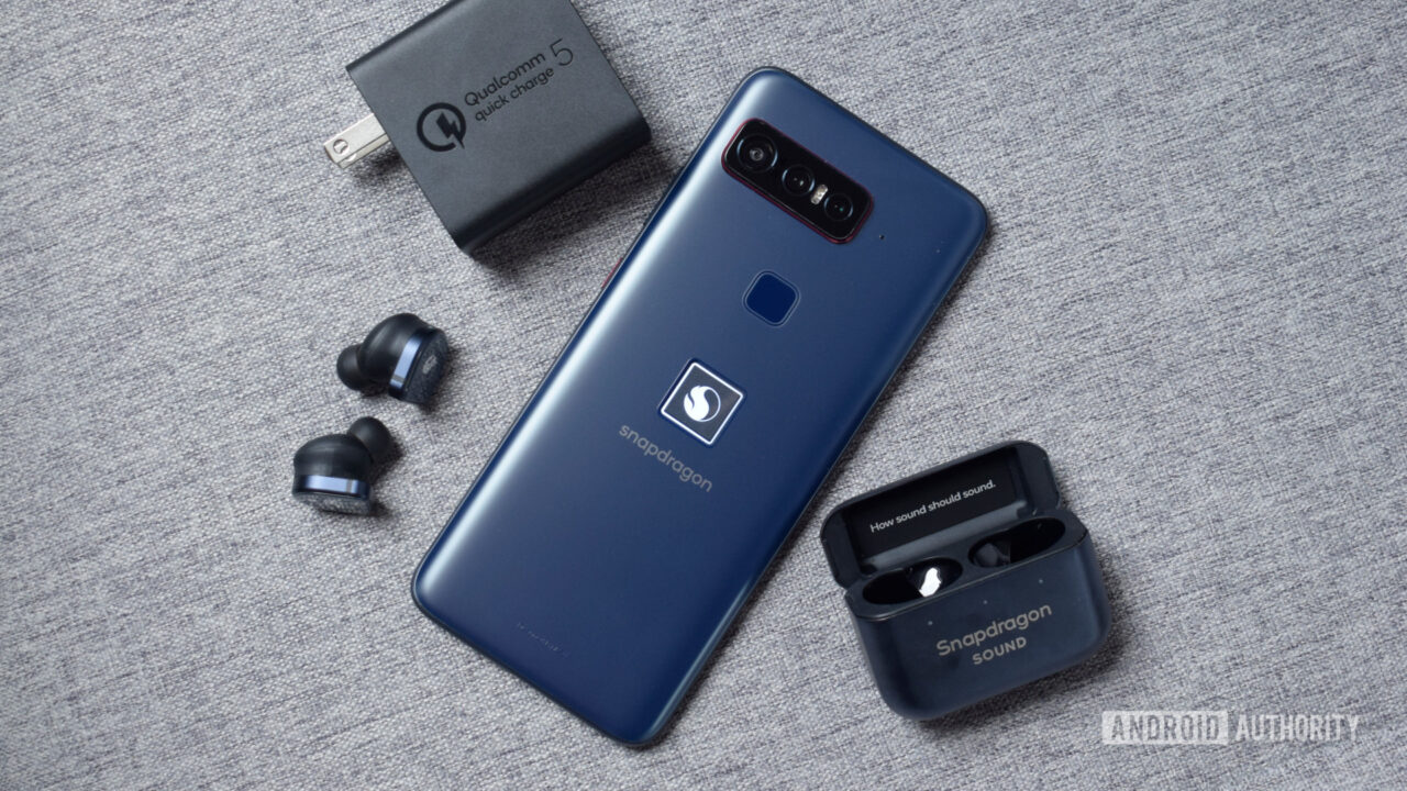 Qualcomm Smartphone for Snapdragon Insiders review: Gaudy showcase