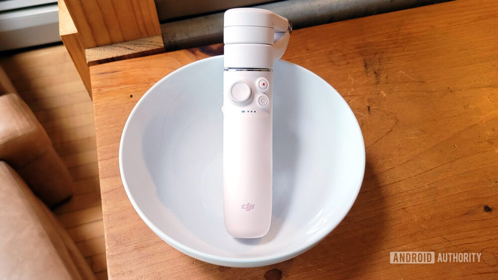 DJI OM 5 review: A great gimbal at a high price - Android Authority