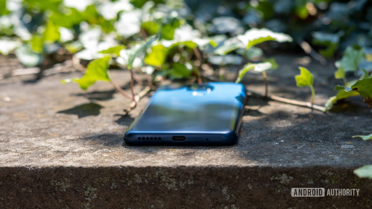 Motorola Moto G Play (2021) review: Near-stock Android at a low price