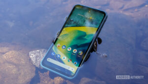 Are the Google Pixel 8 and Pixel 8 Pro waterproof? - Android Authority