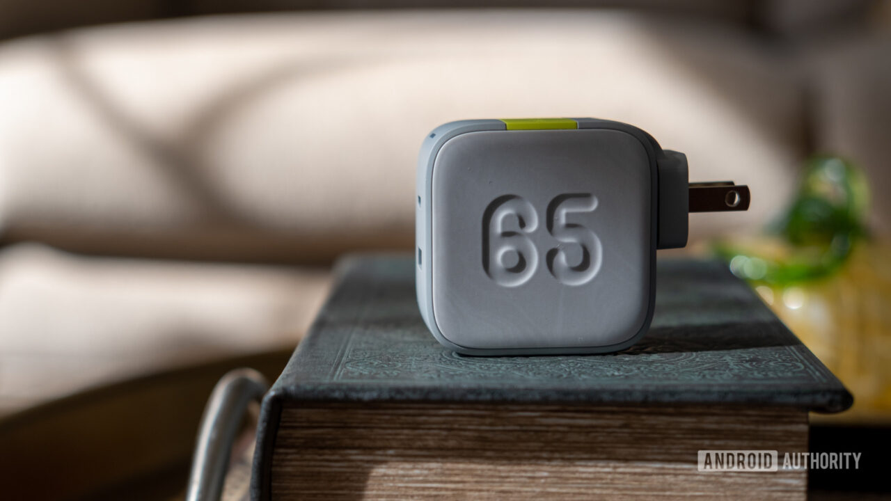 InfinityLab InstantCharger 65W review: Recycling is cool a-GaN
