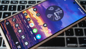 Android 12 review: It really is all about you - Android Authority