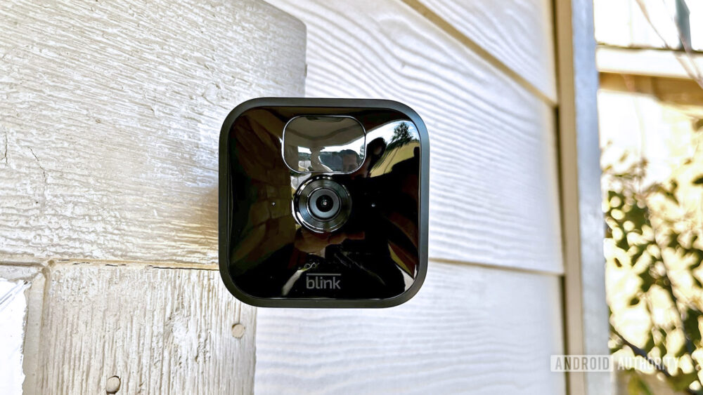 Security camera notifications are laggy, but Blink has a solution