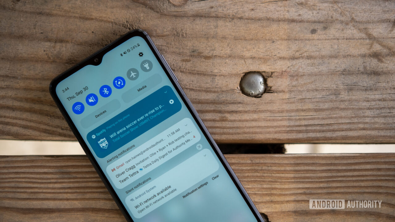 Samsung Galaxy A32 5G review: A is for awesome - Android Authority