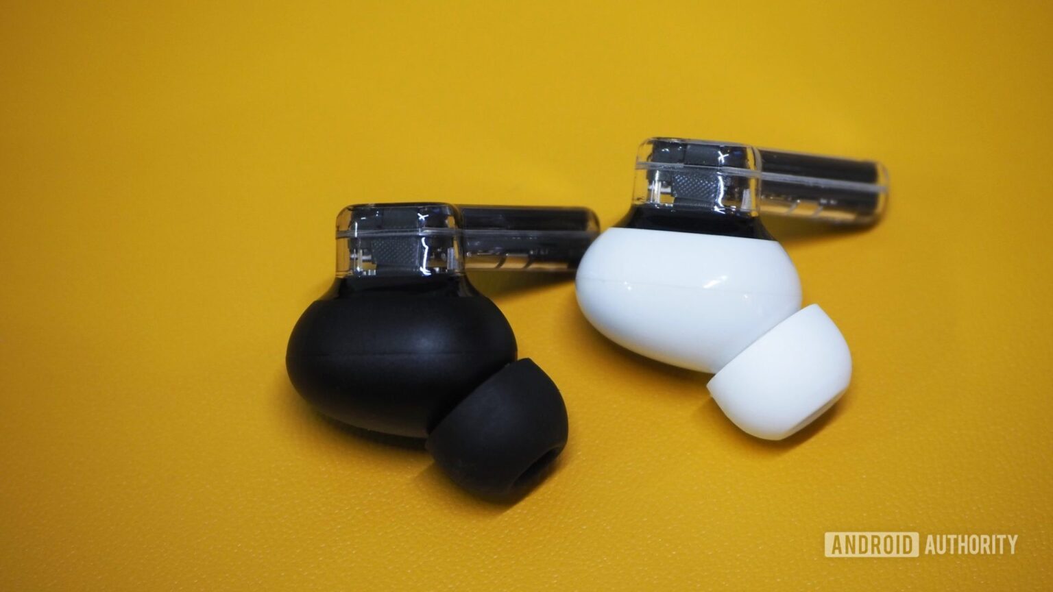 Nothing Ear 1 earbuds now come in matte black - Android Authority