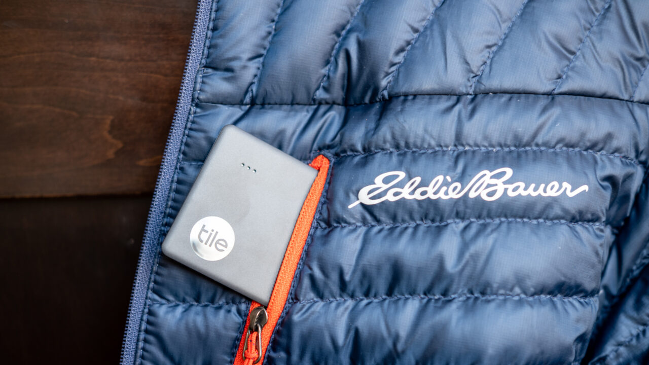 Tile Slim (2022) review: Real slim, not so shady? - Android Authority