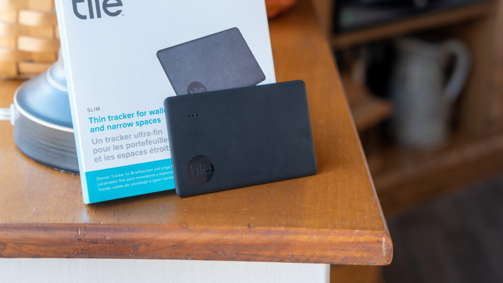Tile Slim (2022) review: Real slim, not so shady? - Android Authority