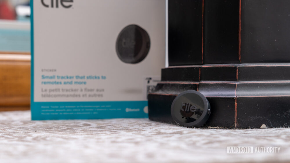 Tile Sticker (2022) review: A few sticking points - Android Authority