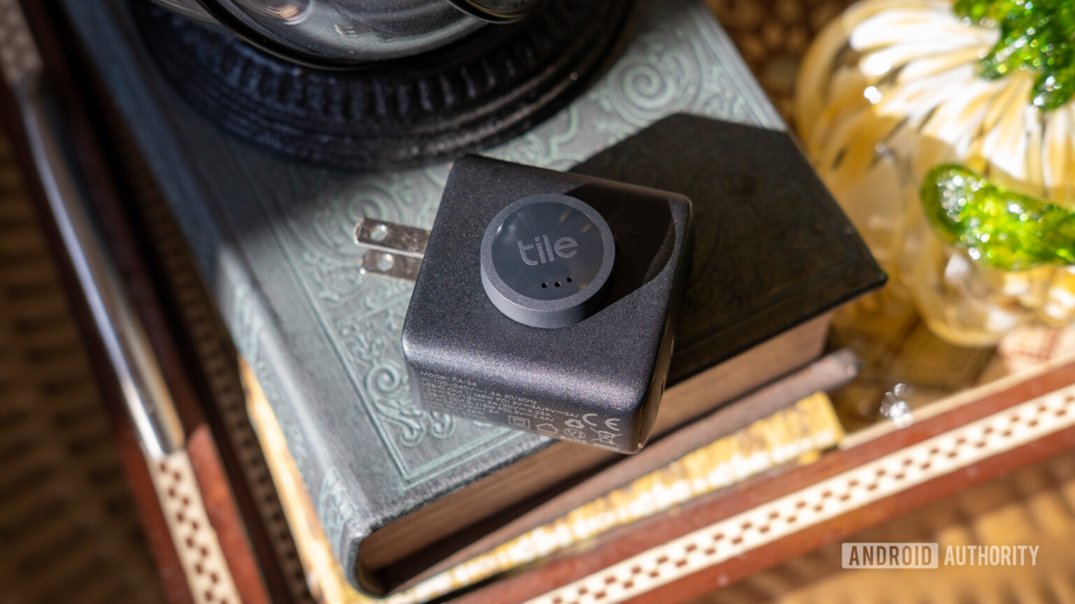 Tile Sticker (2022) review: A few sticking points - Android Authority