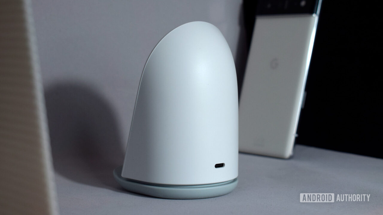 Google Pixel Stand (2nd gen) review: Power with finesse
