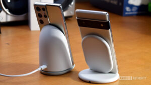 Google Pixel Stand (2nd gen) review: Power with finesse