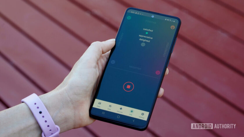 Amazon Halo View review: Costly conundrum - Android Authority