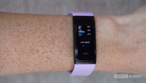 Amazon Halo View review: Costly conundrum - Android Authority